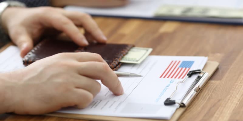 USCIS postpones EB-5 fee hikes to 2024 - EB5Investors.com USCIS postpones EB-5 fee hikes to 2024 - EB5Investors.com